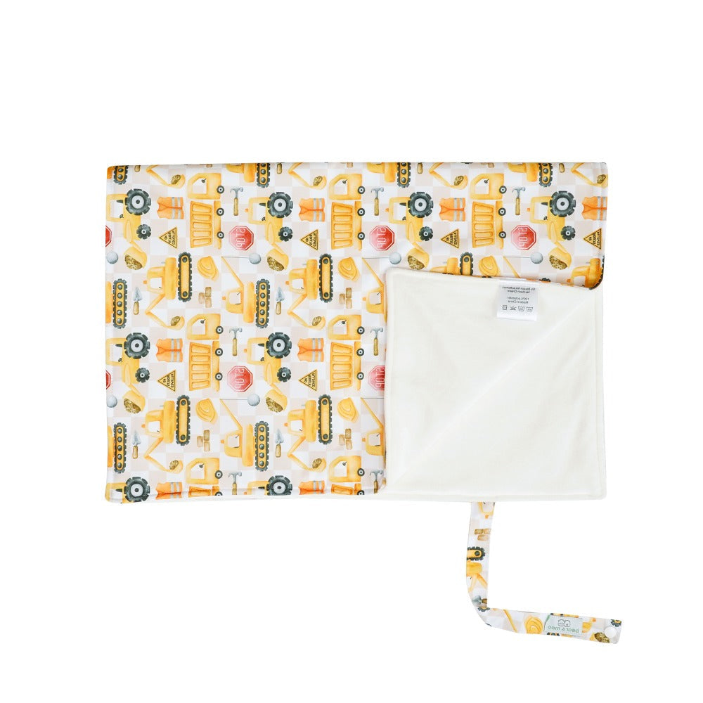 Reusable Bamboo Change Mat | Waterproof Play Mat | Bear & Moo